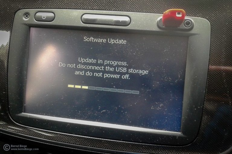 🔄Update Software Medianav – GPS R-Link